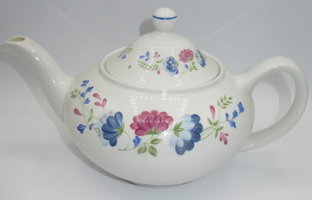 BHS Priory 2 Pint Squat Teapot - Etsy UK
