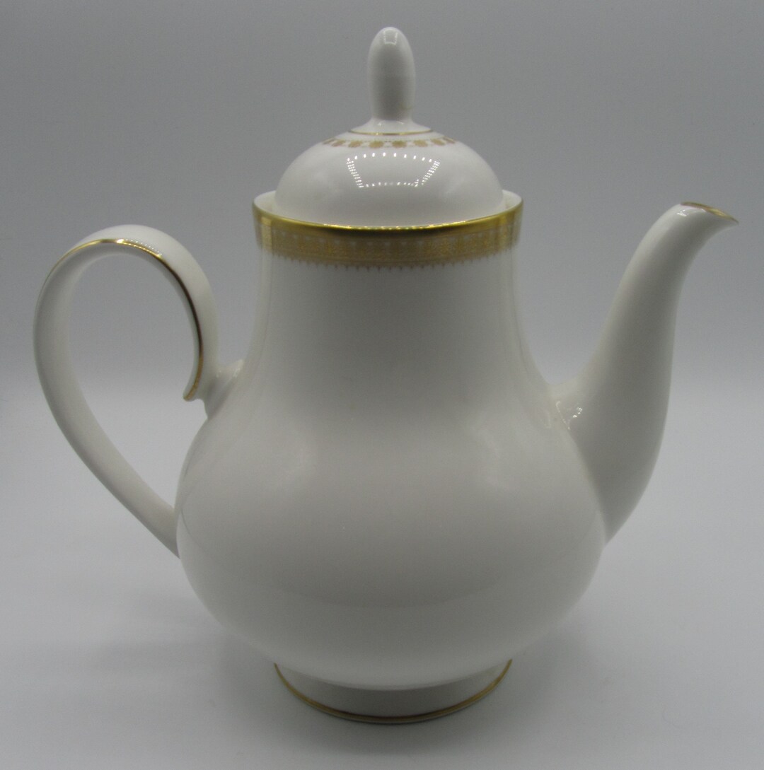 Stunning Royal Doulton Ritz 2 Pint Teapot - Etsy