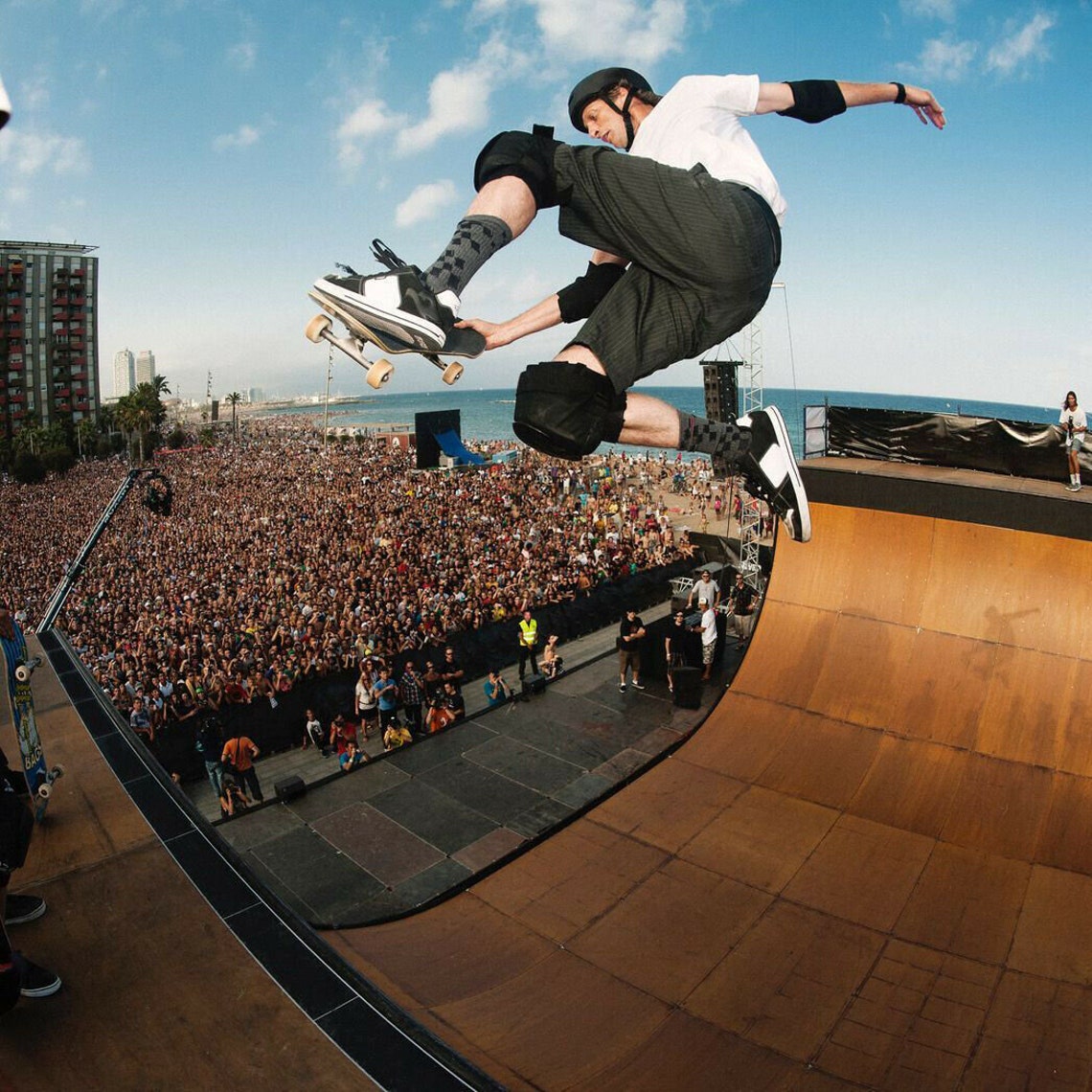 Tony Hawk Skater Poster No Frame / Canvas With Frame | Etsy