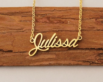 Julissa Name Necklace - Etsy