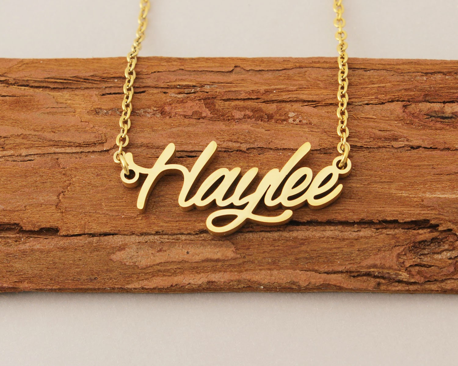 Namenskette Haylee Namensschild Halskette Gravierte - Etsy.de