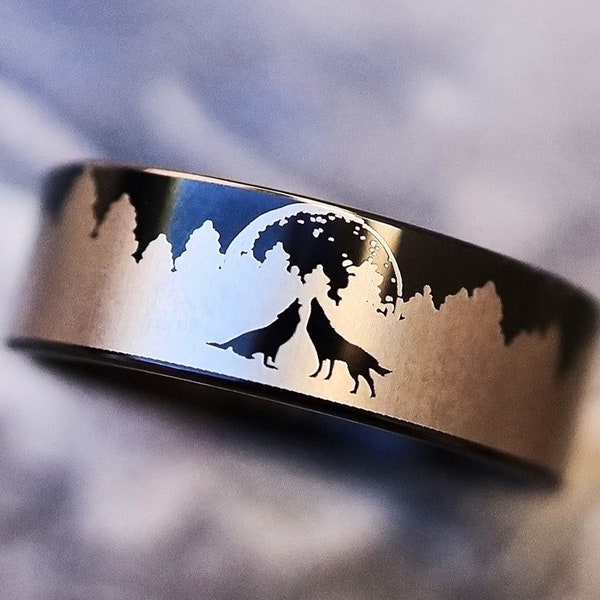 Wolf Wedding Band - Etsy