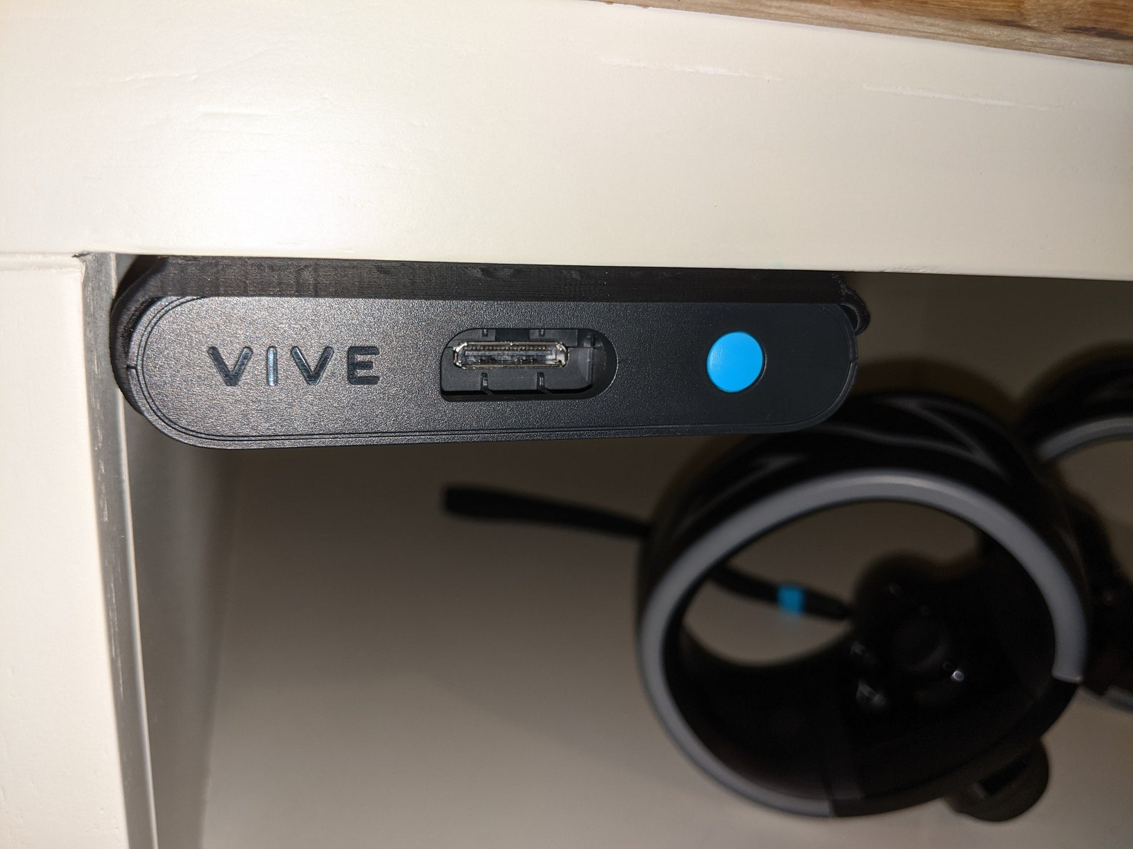 HTC Vive VR Link Box Mount (vive, Pro, Cosmos, Cosmos Elite) - Etsy
