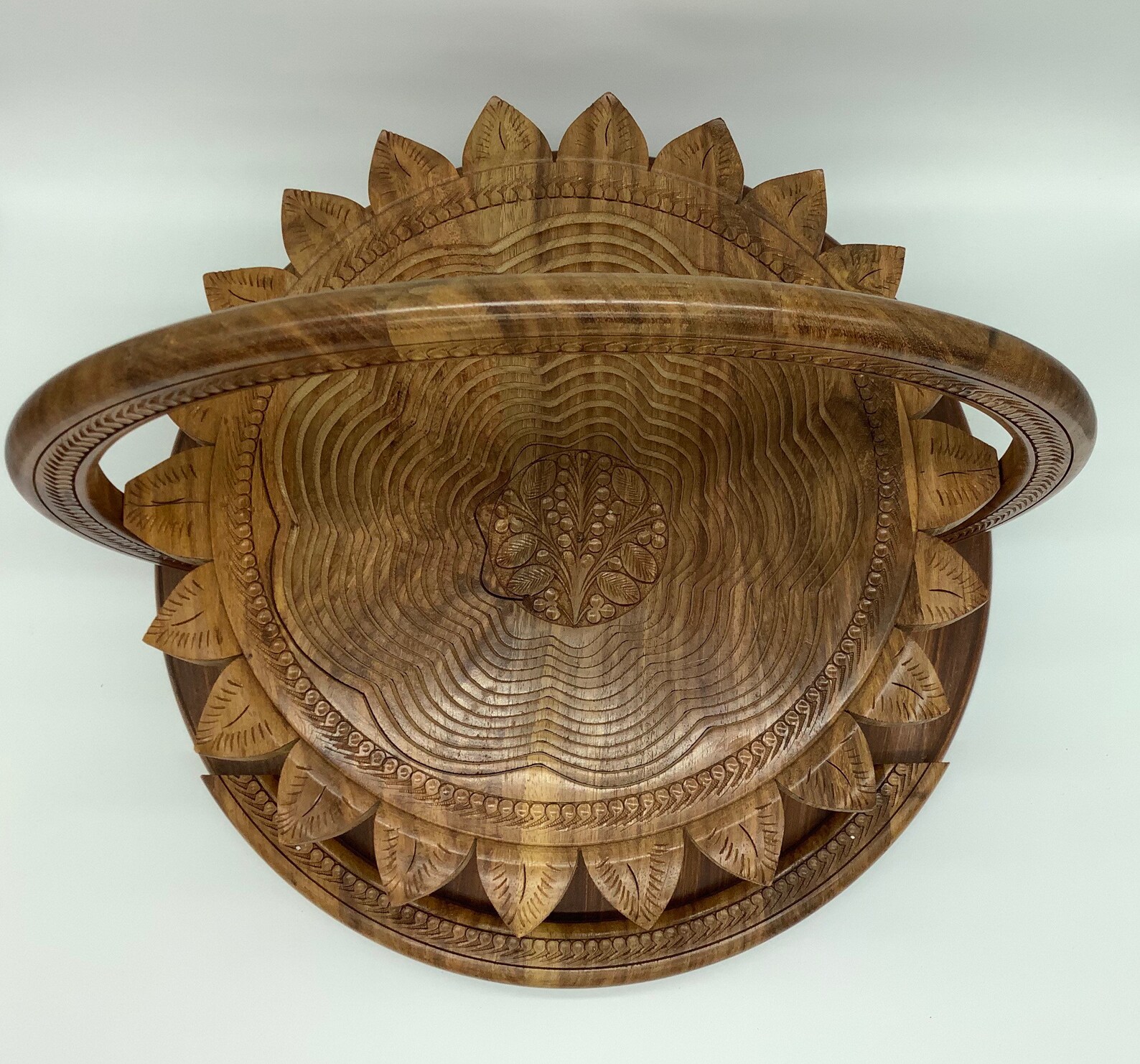 Sunflower Large Wooden Basket / Home Decor Trivet to Basket ...