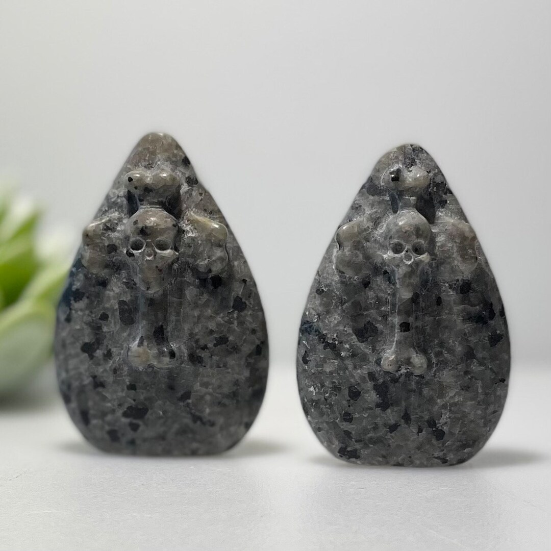 Yooperlite Skull Cross Flame Releases Anger and Negativity, Clears the ...