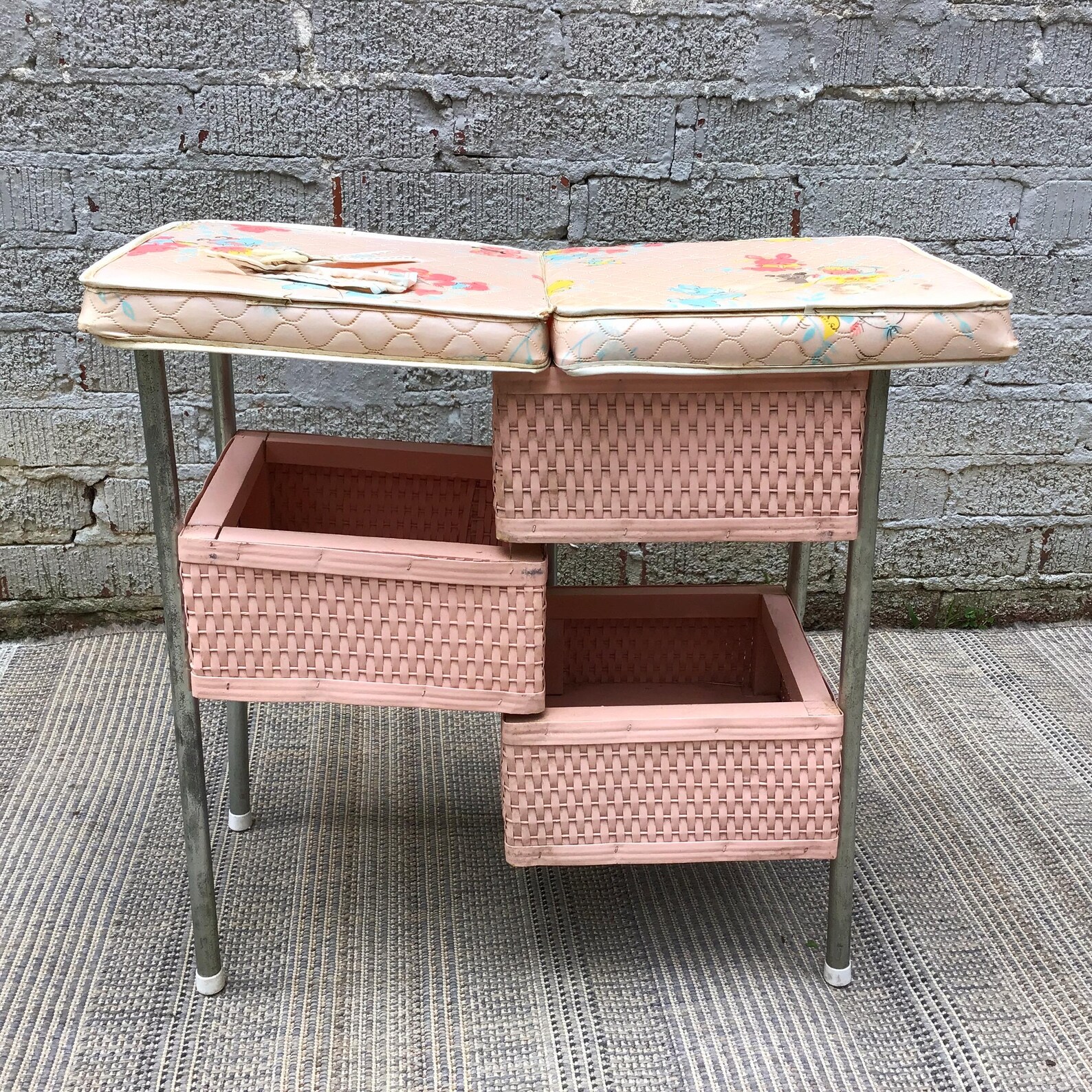 Vintage Pink Doll Changing Table, the Berry Twins / Badger Basket Co ...