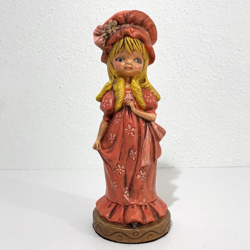 Big Bonnet Girl Figurine - Etsy
