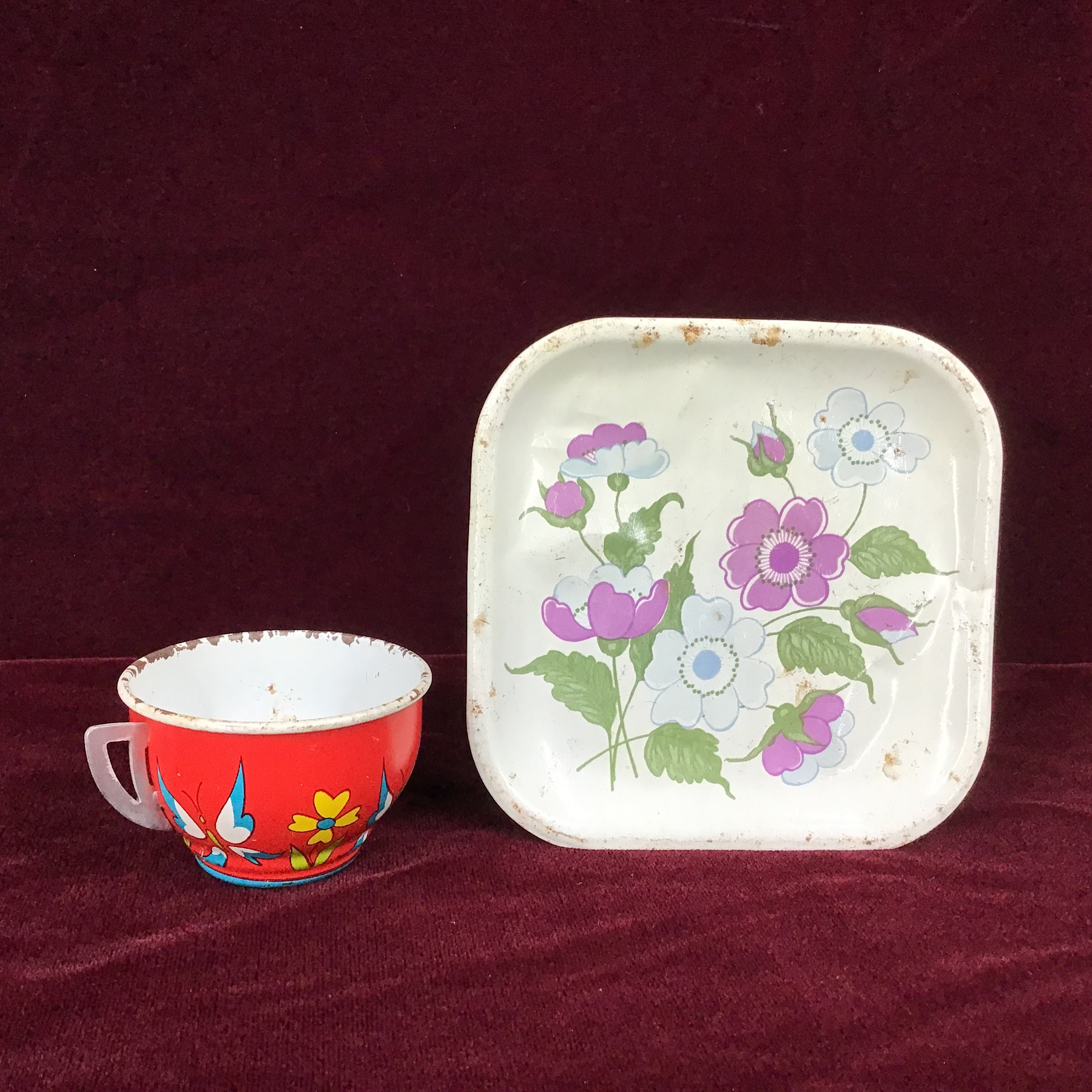 Vintage Red Riding Hood Tea Cup by Ohio Art and Square Tea Serving Tray ...