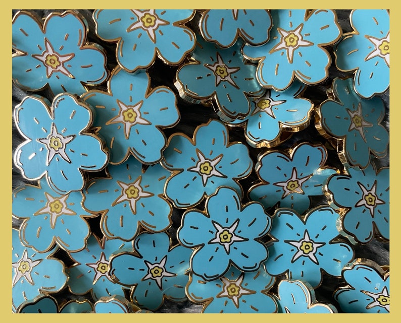 Forget Me Not Enamel Pin Floral Pin Gardener Gift | Etsy