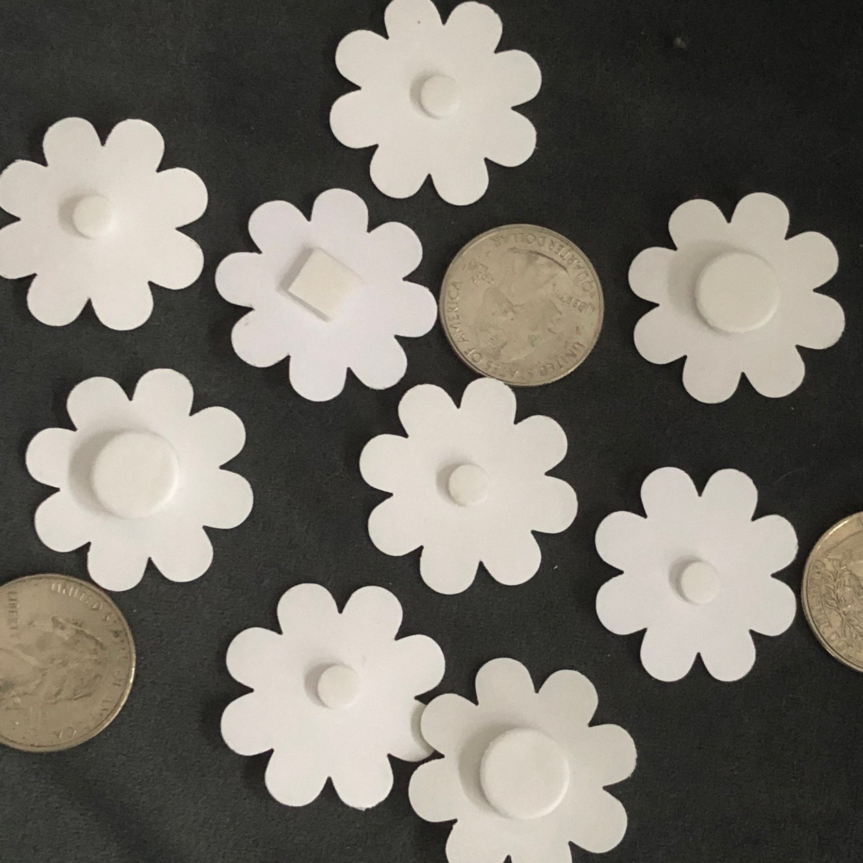 Handmade Papercraft Daisies - Embellishments, Scrapbooking, Gift Wrap ...