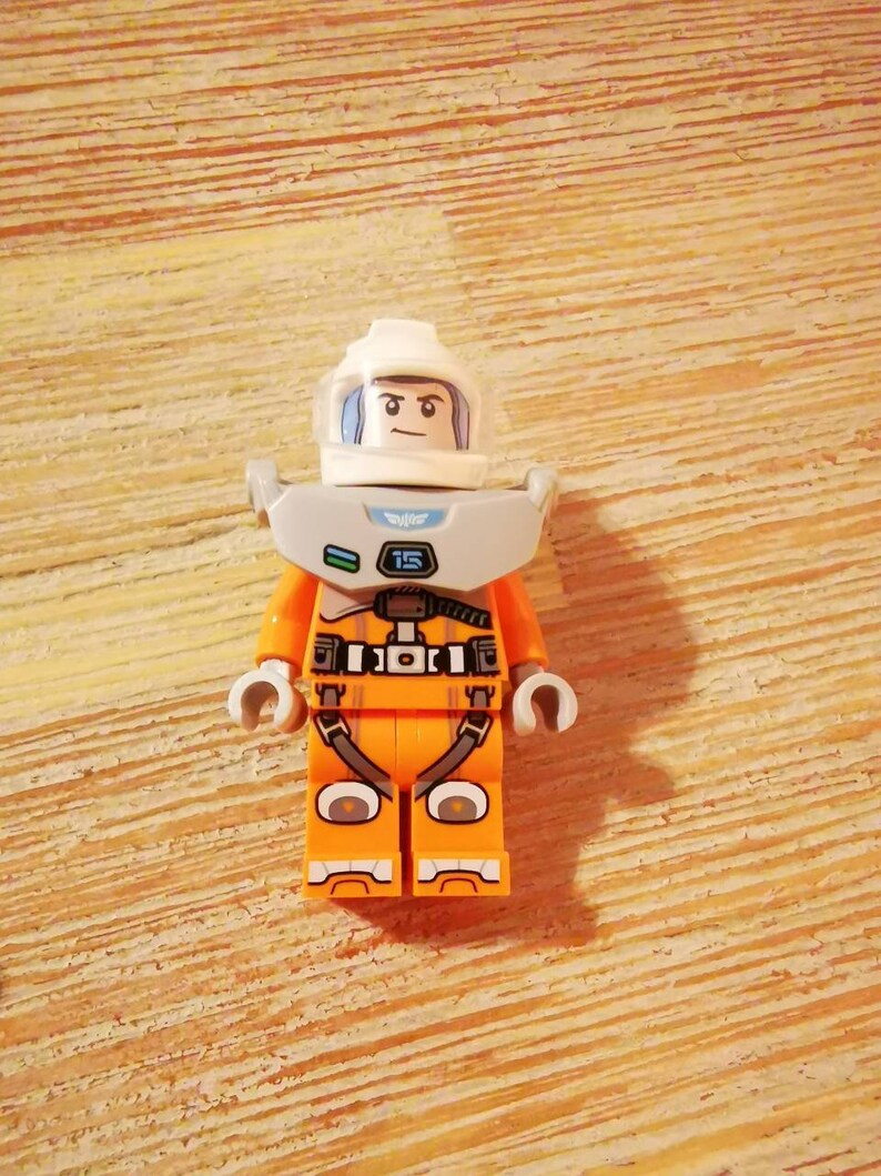 Buzz Lightyear Minifigure parted From Lego Set 76832 XL-15 Spaceship ...