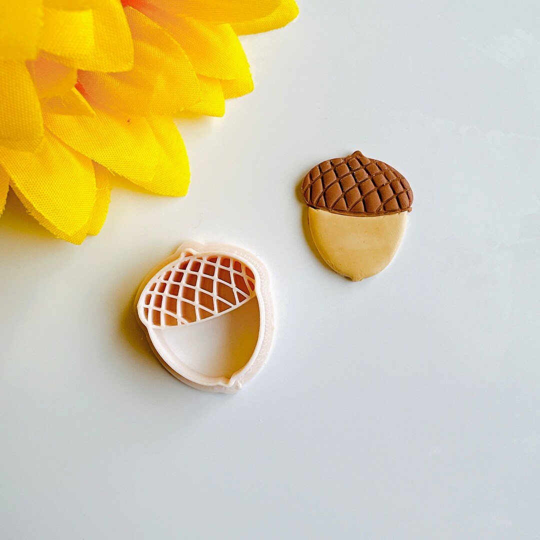 Acorn Clay Cutter #2| Embossed Clay Cutters | Halloween Autumn Cutter ...