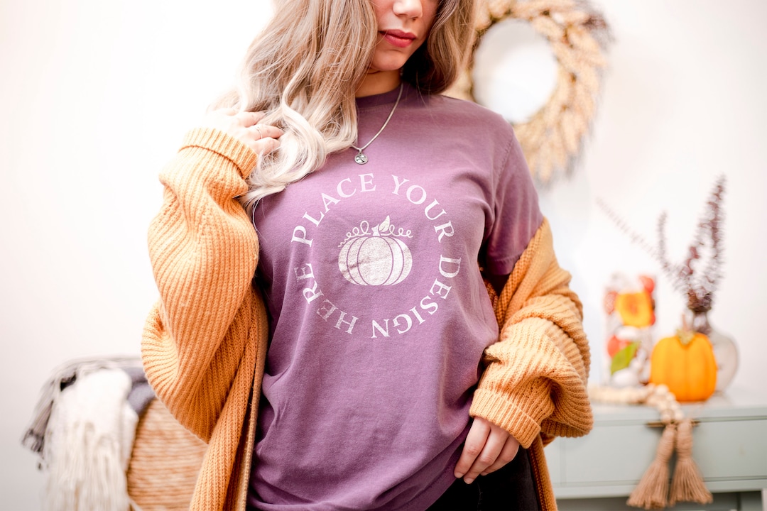 Comfort Colors Berry 1717 Mockup Berry Shirt Model Mockup - Etsy.de