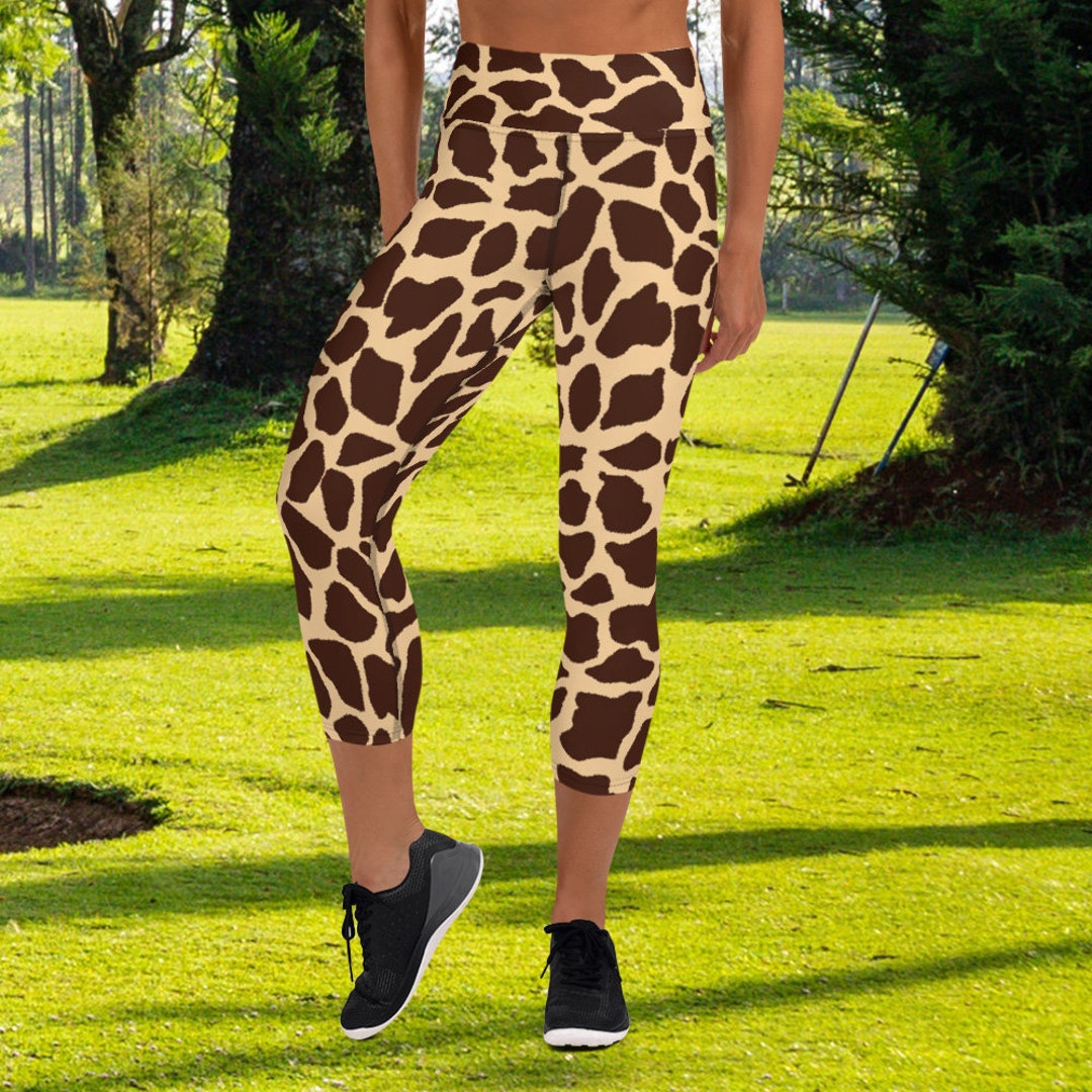 Giraffe Print Capri Leggings, Yoga Capri With Giraffe Print, Giraffe ...