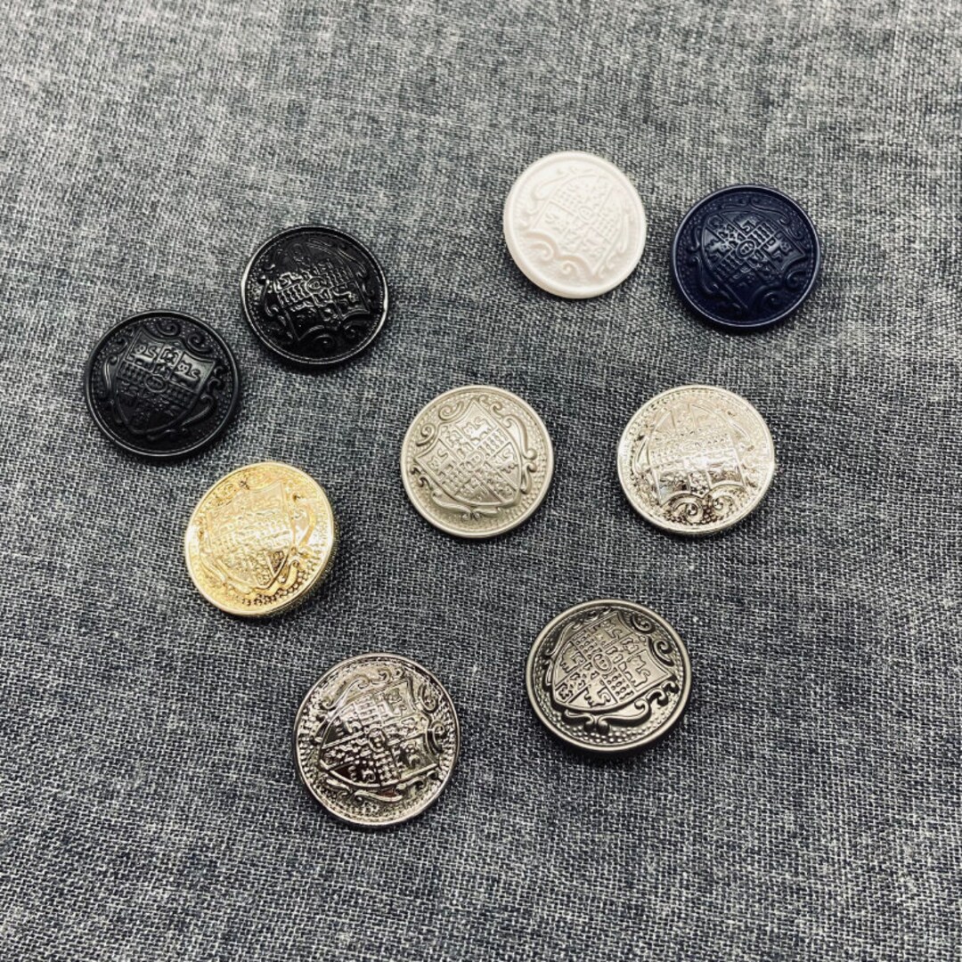 AP443 - Vintage Buttons Shield Buttons Military Antique Buttons Silver ...