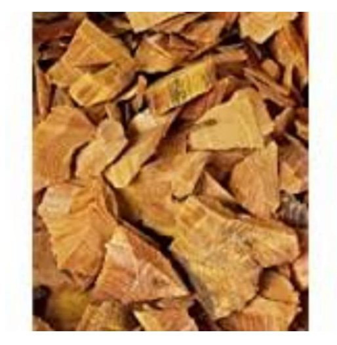 Deodaar Wood Chips, Devdaar / Devdar Wood Chips for Havan, Yagya and ...