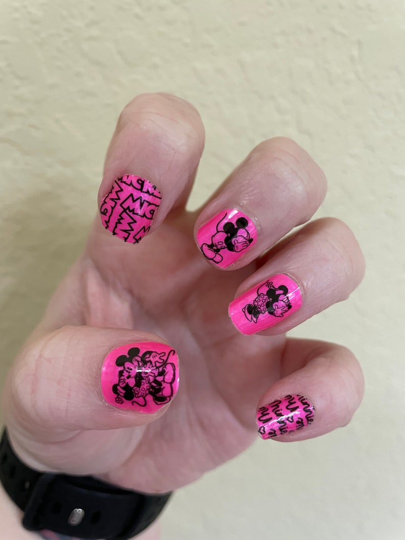 Mickey & Minnie Mouse Nail Polish Wraps - Etsy