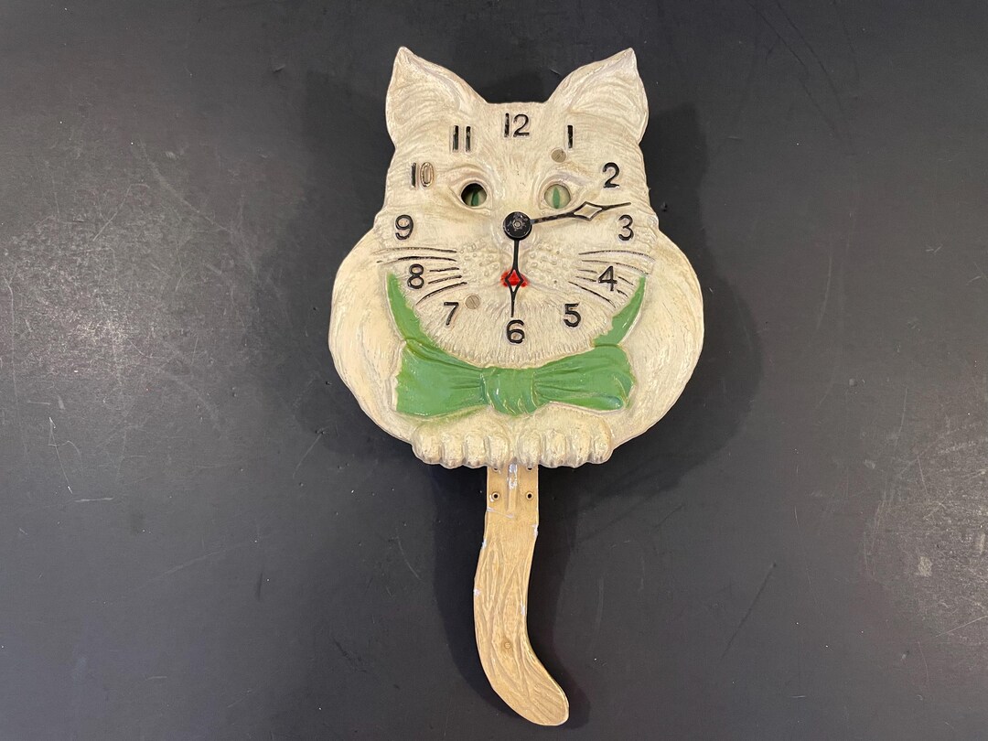 Keebler Clock Co. Animated Pendulette Cat Clock - Etsy