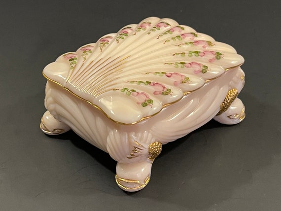 Cambridge Hand Painted Cigarette Box - Gem