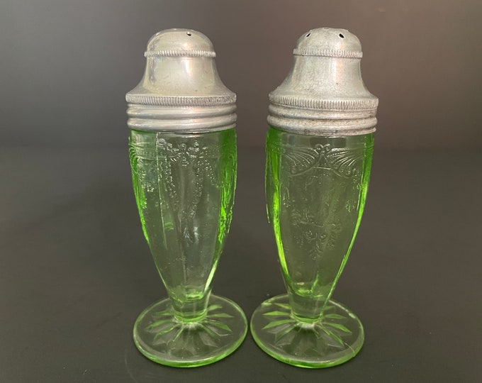 Green (uranium) Glass Salt and Pepper Shakers - Hocking Glass- Cameo ...