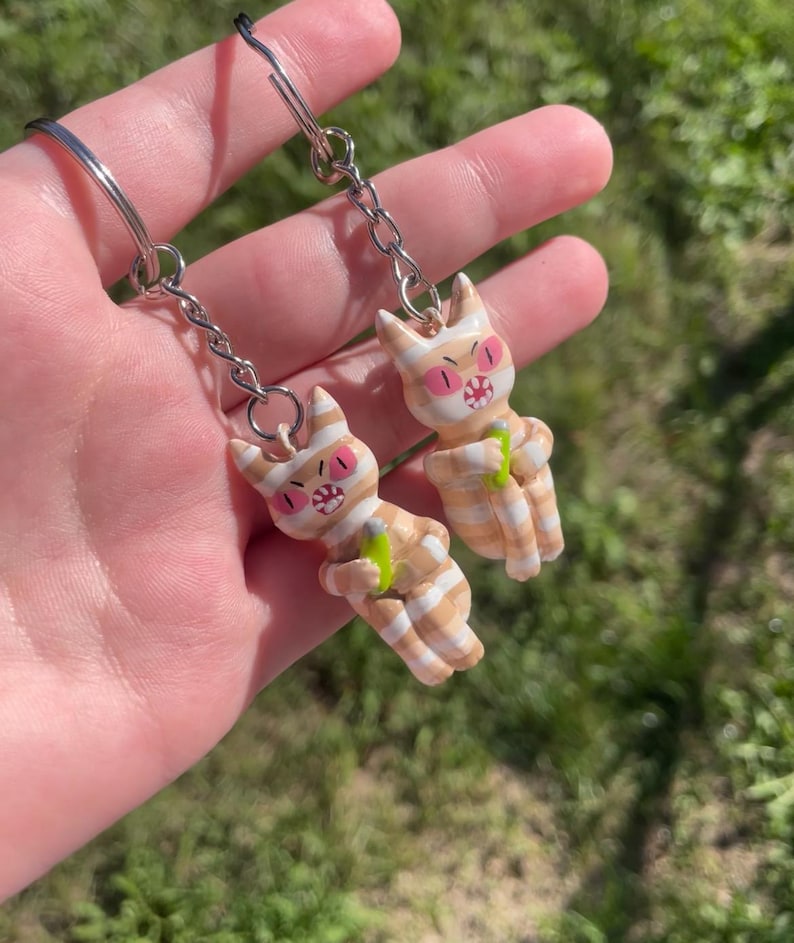 Memow the Tiny Assassin - Adventure Time Cat/adventure Time Keychain ...