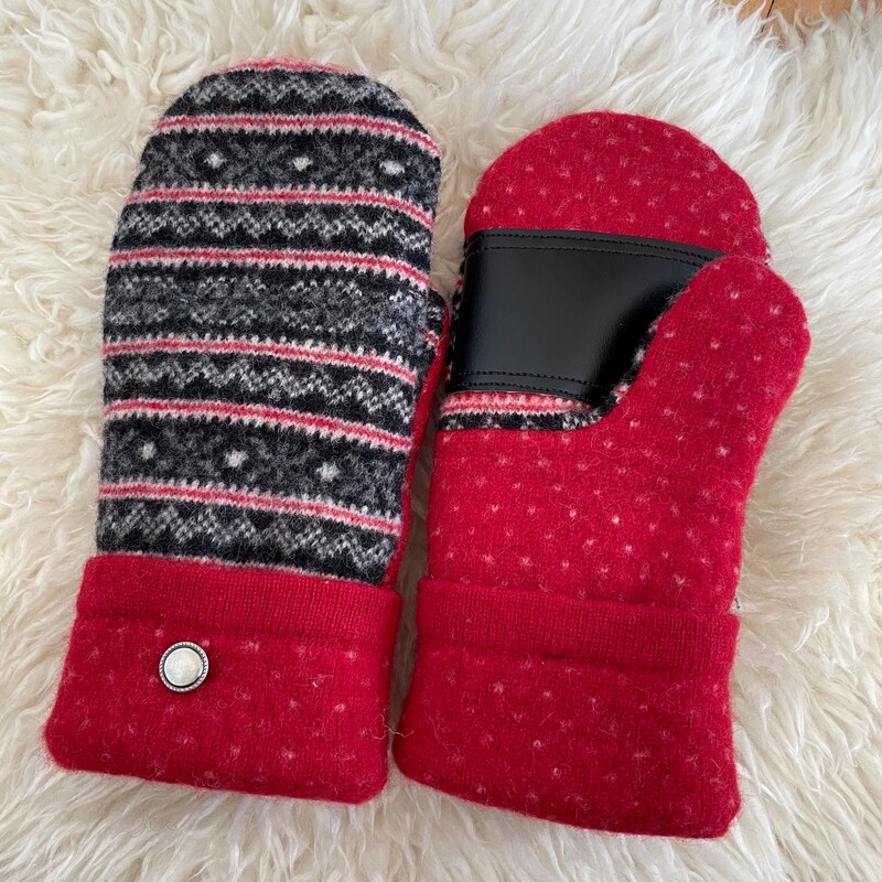 Red Mittens - Etsy