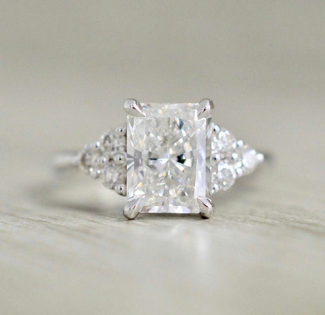 2.5 CT Radiant Cut Engagement Ring Radiant Moissanite - Etsy