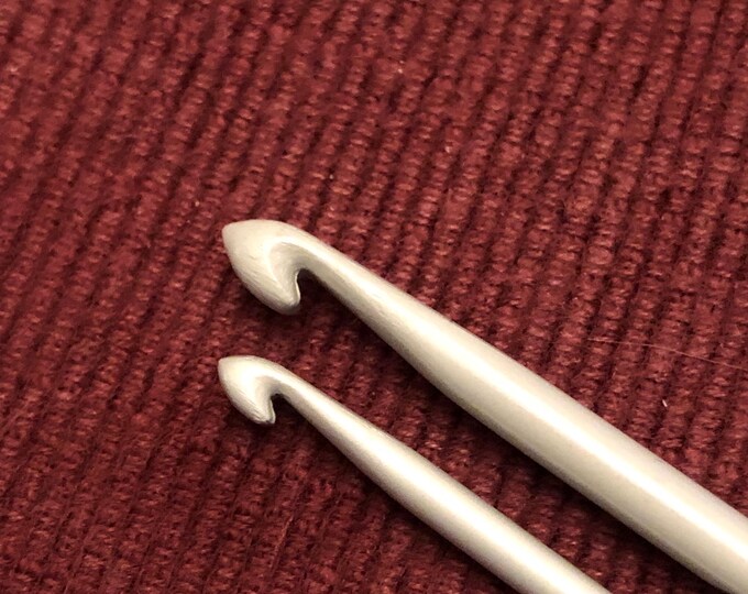 Vintage DISC Milward Crochet Hooks, Grey Aluminum, Made in England, - Etsy