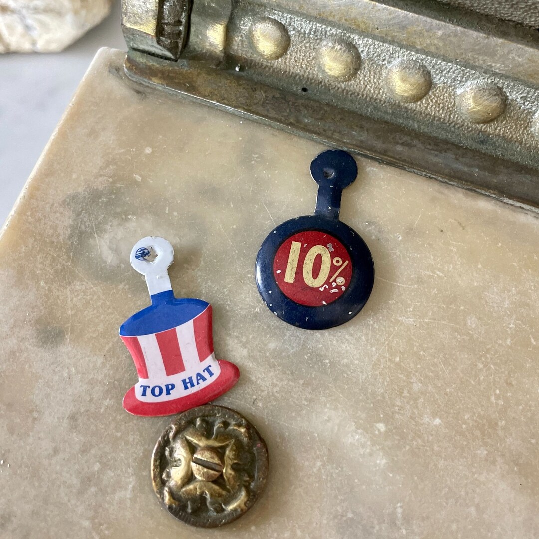 Lot 2 Vintage Striped Top Hat 10% Round Fold Over Metal Lapel Pins ...