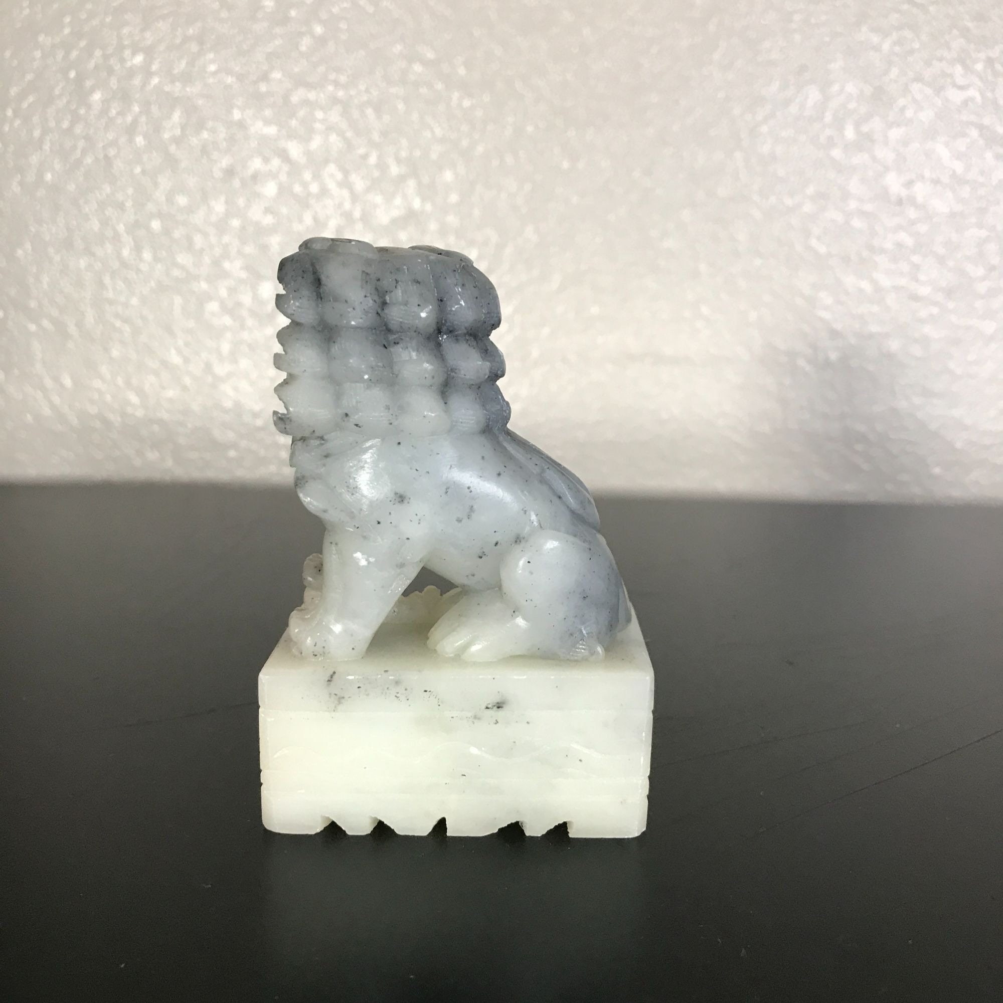 Vintage Carved Gray Grey Quartz Chinese Foo Dog Figurine Statue Decor ...