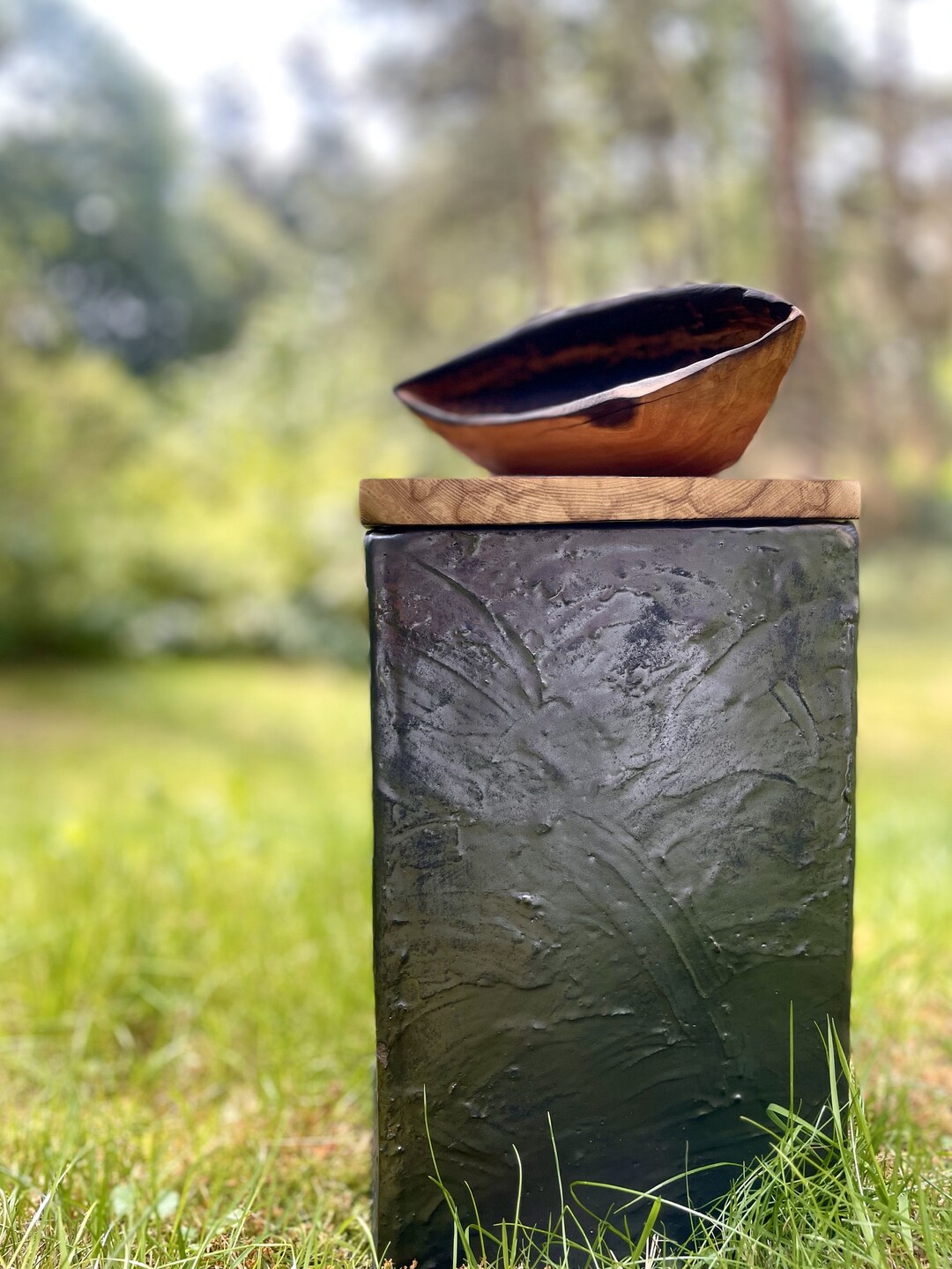 Modern Unique Ceramic Sculpture Art Urn for Cremation Ashes charon's ...