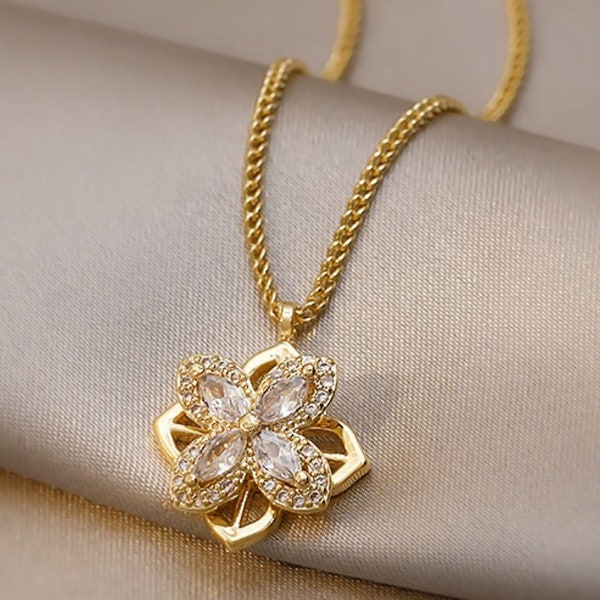 Rotating Flower Necklace - Etsy