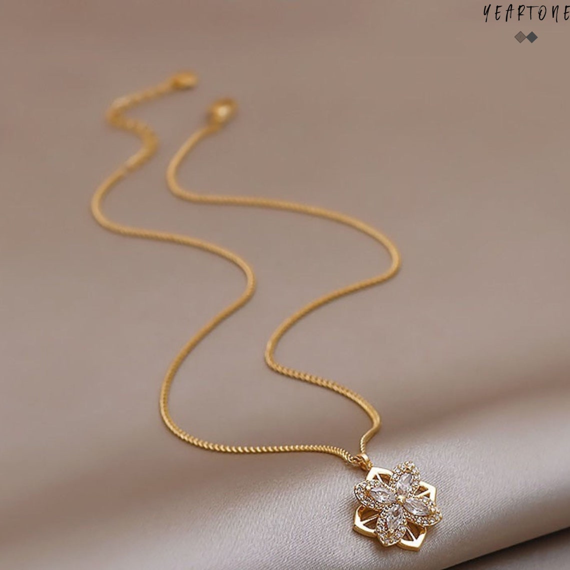 Rotating Flower Necklace Spinning Fidget Charm Gold With CZ - Etsy