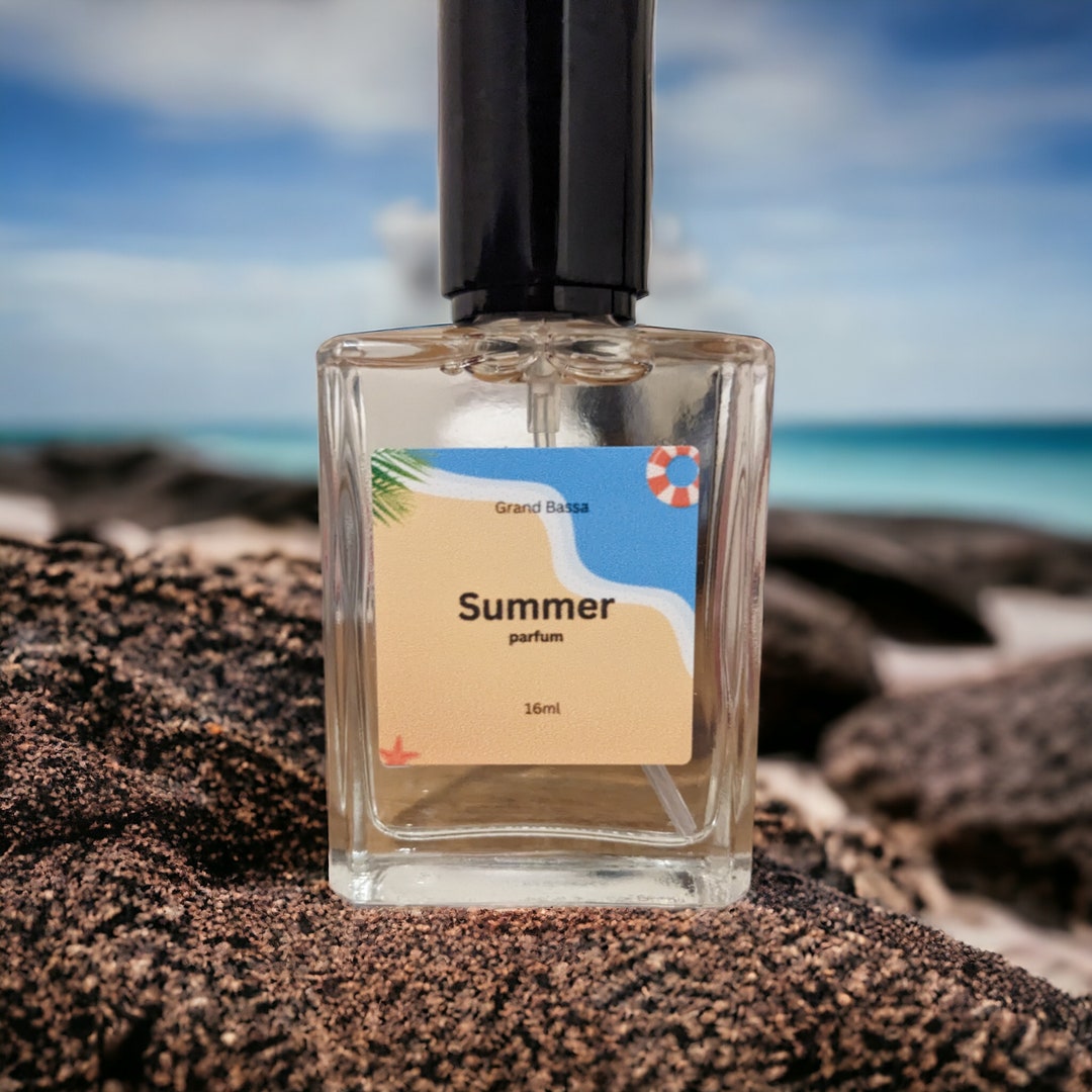 Summer Perfume With Zesty Mandarin, Pineapple, Strawberry, Tropical ...