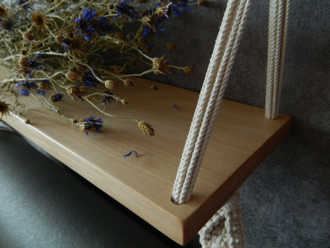 Macrame Yoga Mat Shelf Pattern, Do It Yourself Bolster Wall Holder ...