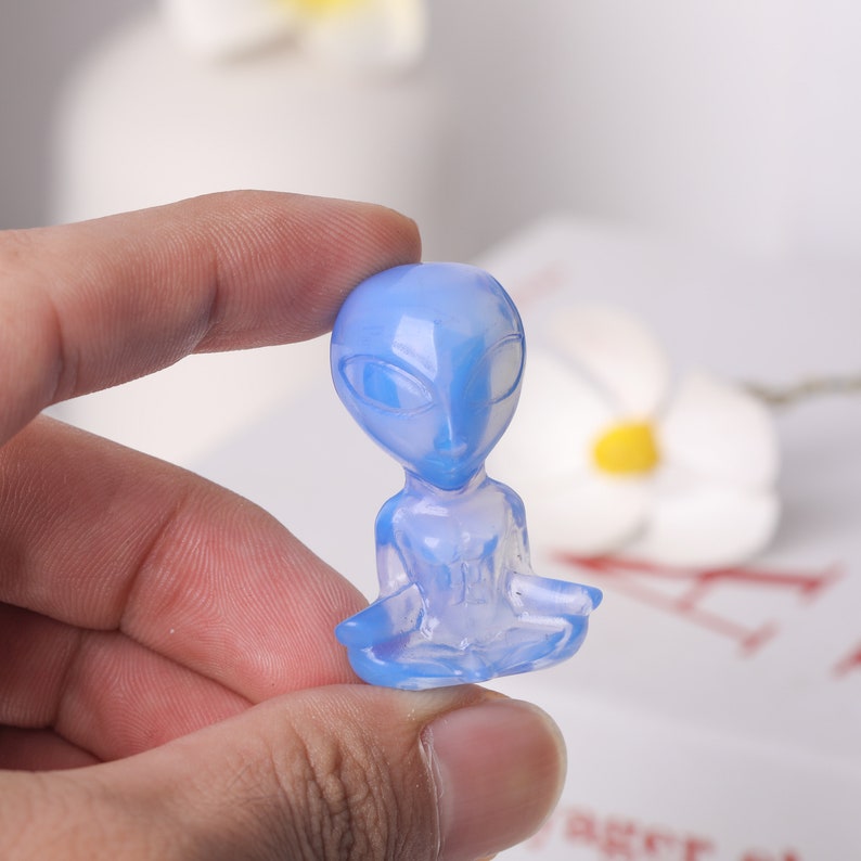 Hand Carved Gemstone ET Aliens Figurine crystal Quartz - Etsy
