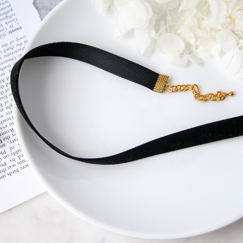 Velvet Choker - Etsy