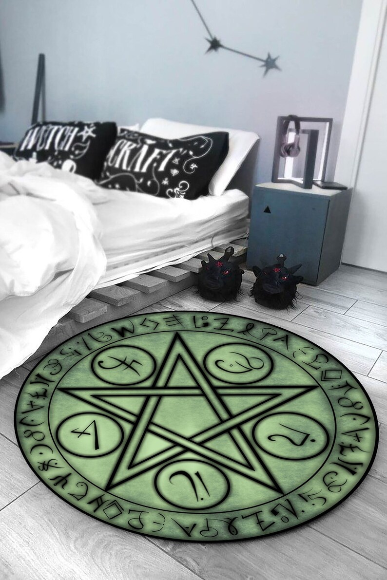 Pentagram Rug Gothic Rug Gothic Home Decor Magic Circle - Etsy