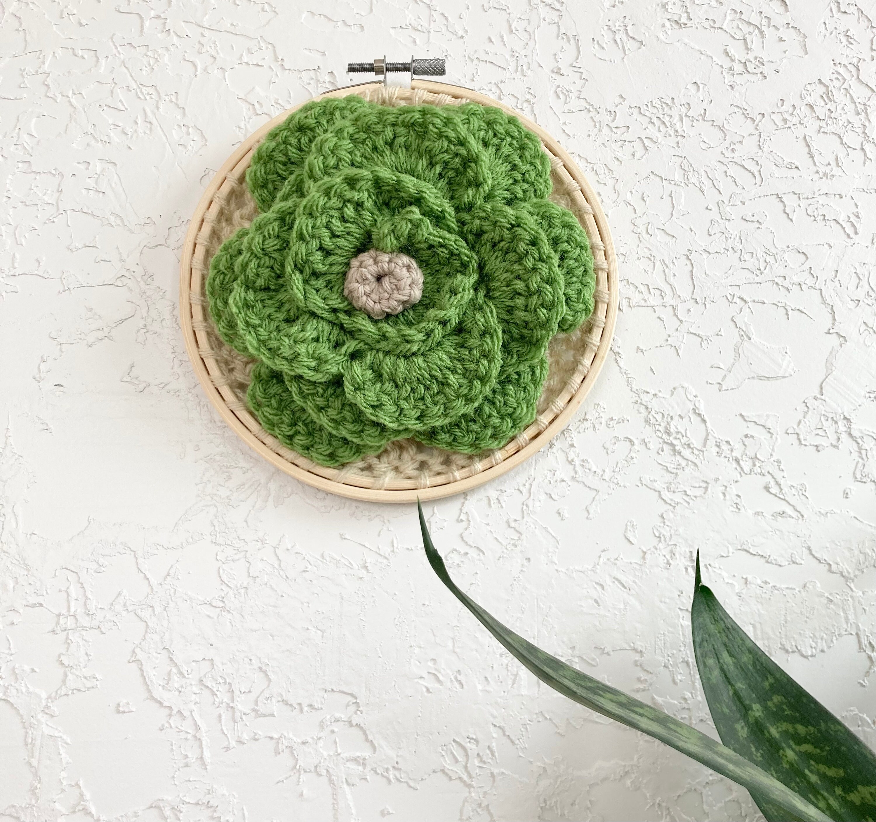 Green Flower Wall Art / Bohemian / Boho / Floral Wall Hanging / Crochet ...