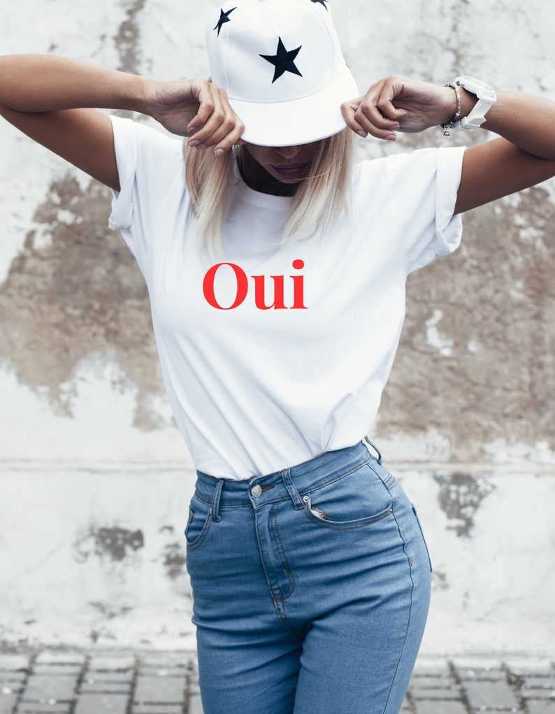 Oui Shirt: French Slogan Paris T-shirt, Custom Color Text - Etsy