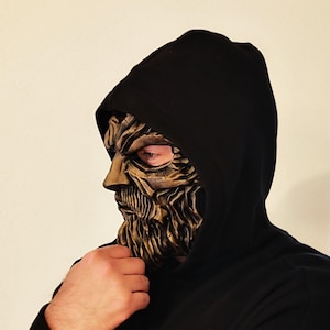 Gold Eternal Warden Mask: Fantasy LARP Cosplay Costume Accessory for ...