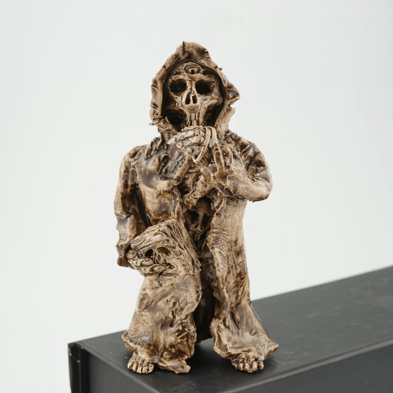 Gothic Statue - Etsy