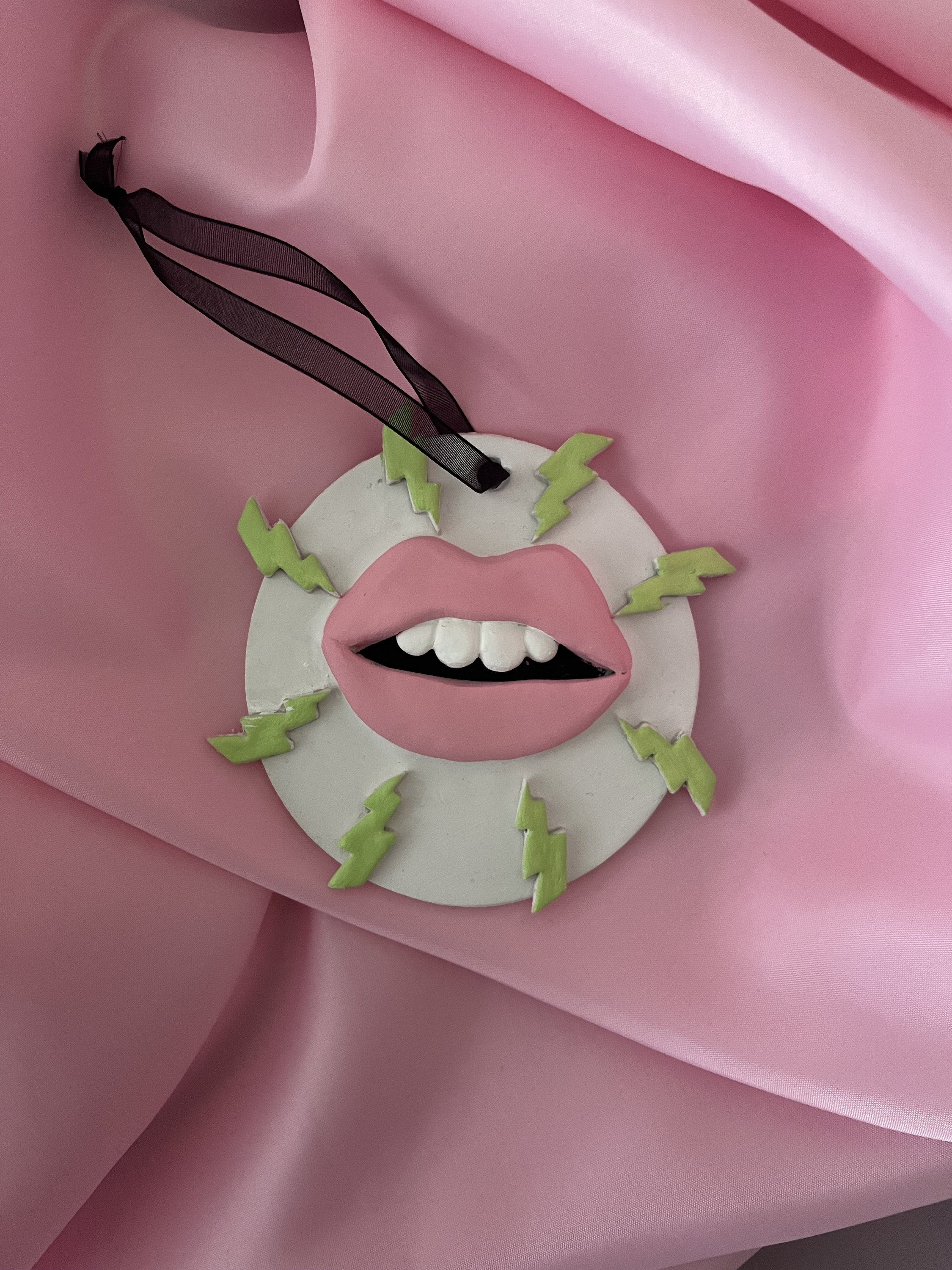 Lightning Bolt Big Lips Wall Hanging // Quirky Home Gifts // Tooth Art ...