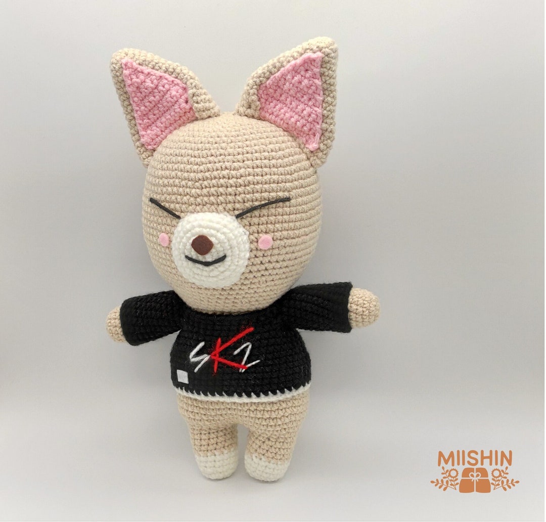 SKZOO FOXINY Stray Kids Plushie + FREEBIE, Jeongin Fanart, Kpop Merch ...
