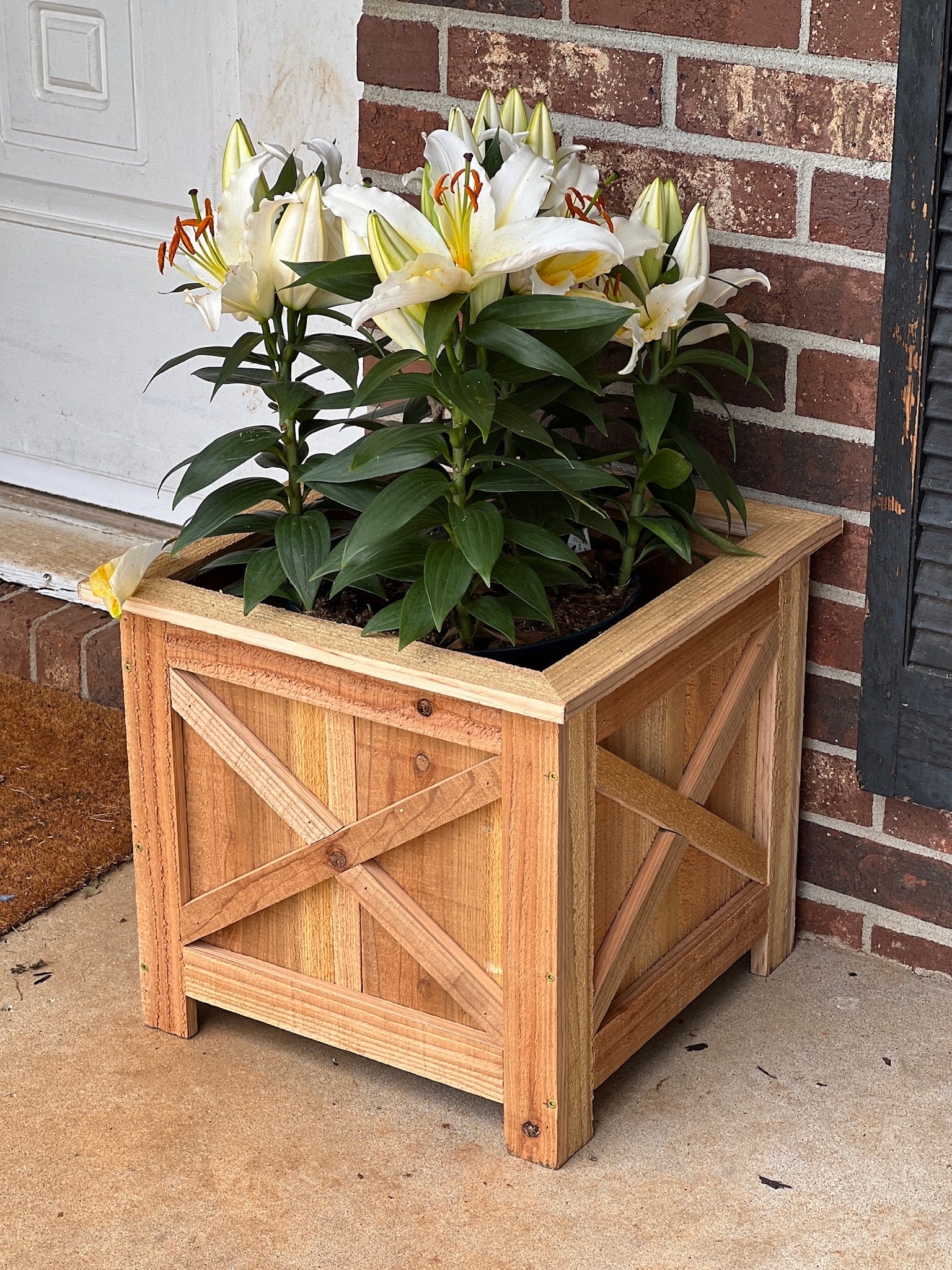 Farmhouse Planter - Etsy