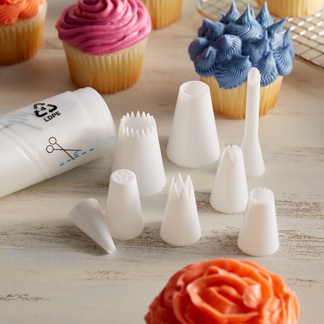Ateco 8 Piece Plastic Tip Cake & Cupcake Decorating Set With 36 ...