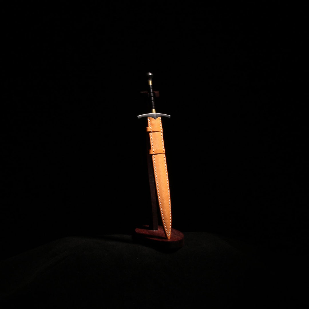 New 1: 6 Scale Miniature European Sword Temple Knight Crusader Sword ...