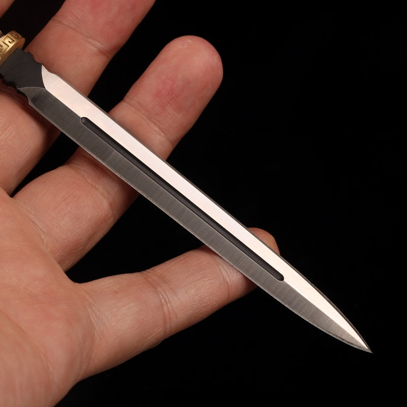 The New Third Generation Miniature 1 to 6 Western-style Sword Crossed ...