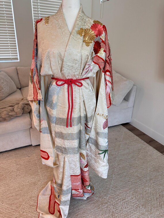 Vintage Japanese Furisode - Gem