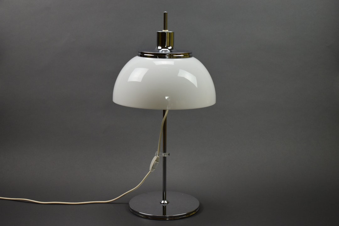Meblo Guzzini Faro White Table Lamp, Vintage 70s Design, Harvey Guzzini ...